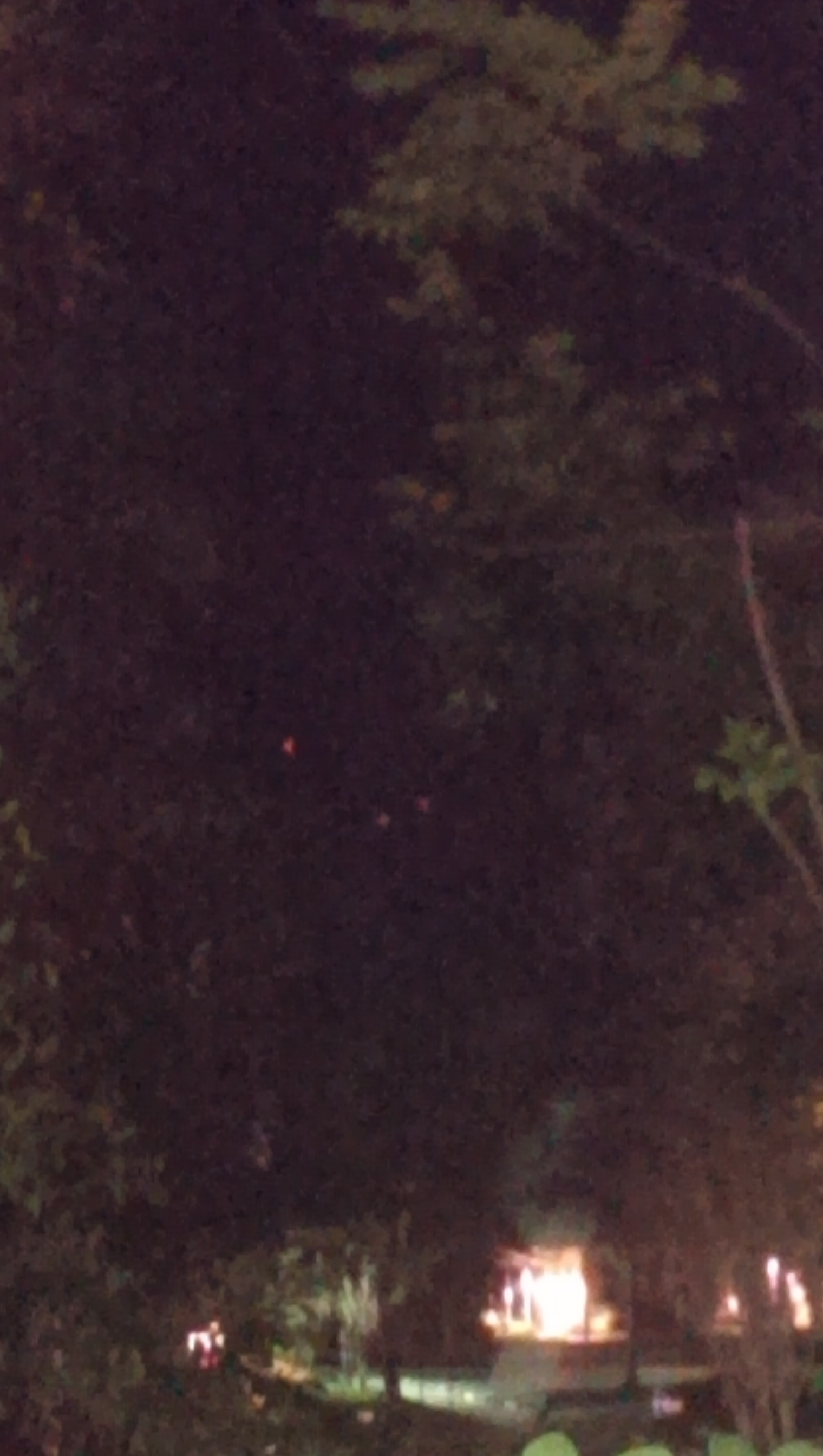 UFO Sighting in Wikeup, AZ on Wednesday 25 April 2001 - UFO Hunters